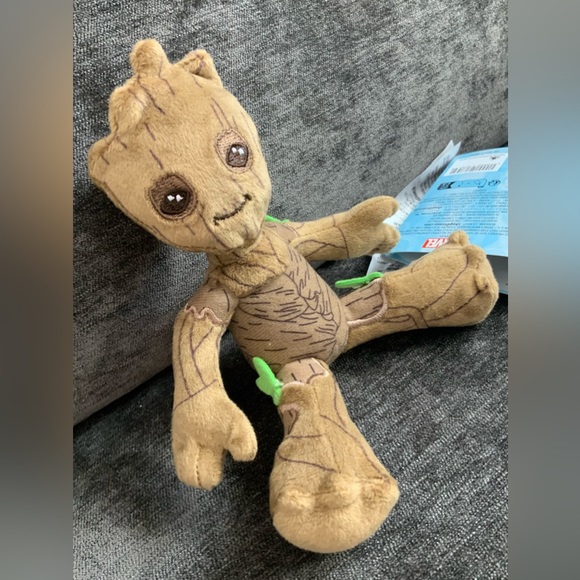 Disney | Toys | Marvel Groot Mini Magnetic Shoulder Plush Guardians Of ...